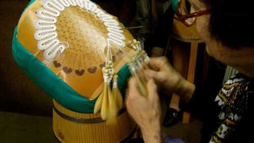 Offida: Santa Maria della Rocca e il merletto a tombolo